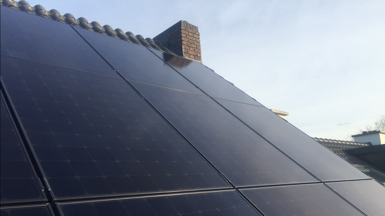 Advisol Zonnepanelen Limburg - SunPower Maxeon Full Black Zonnepanelen